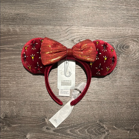 Disney | Accessories | Disney Red Velvet Minnie Mouse Ears Headband ...